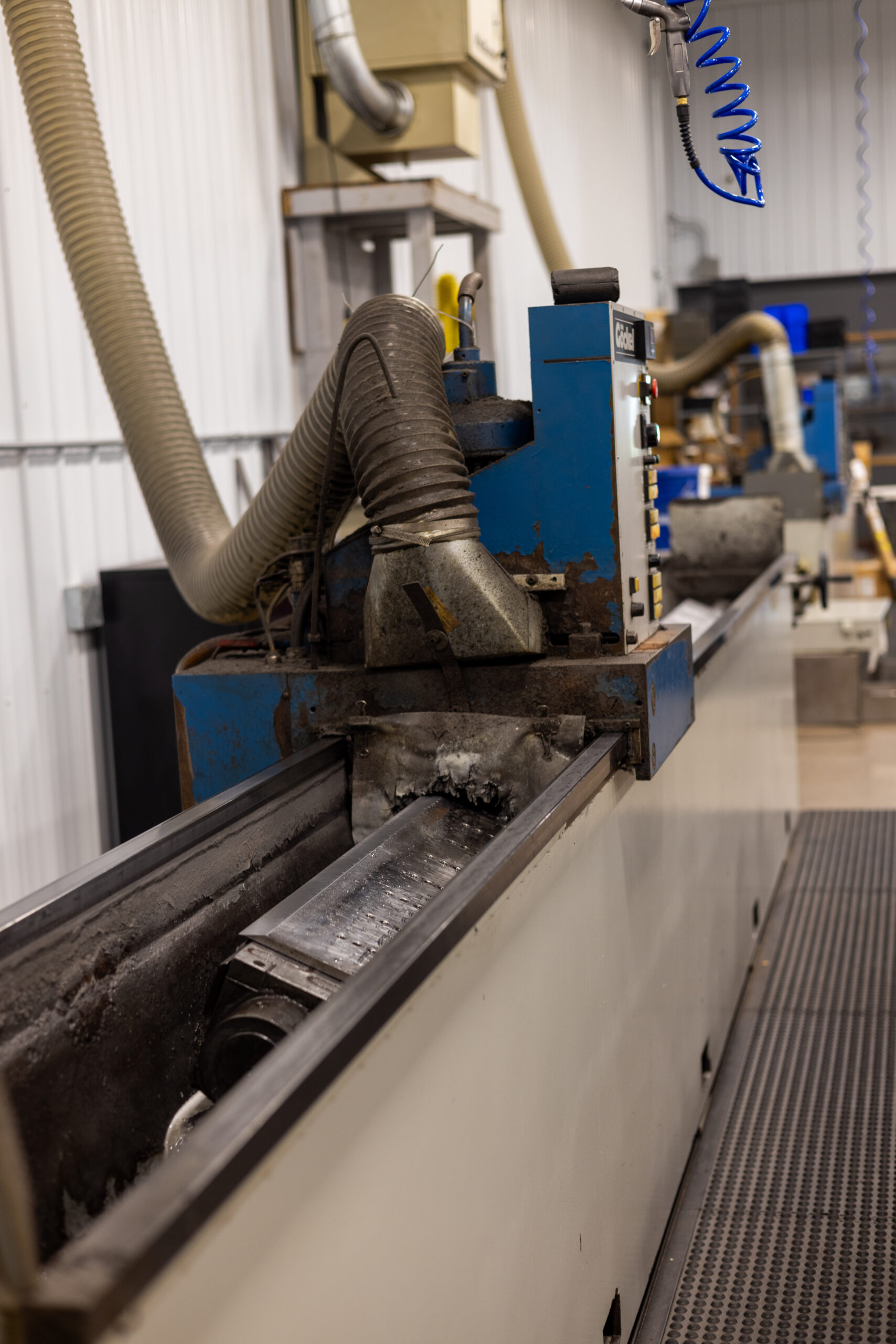 Knives - Service Grinding